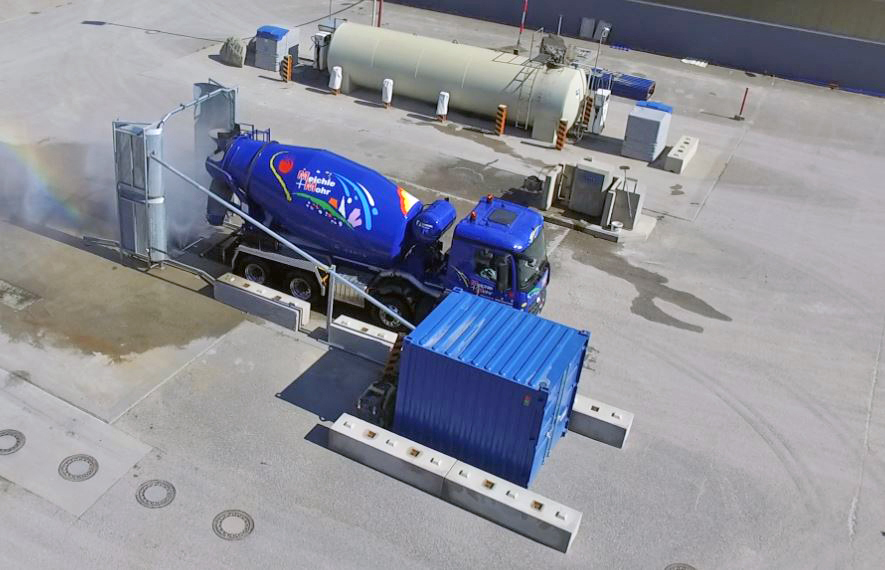 Meichle + Mohr investierte in Platz-Reinigungssystem - Betonwerk ...