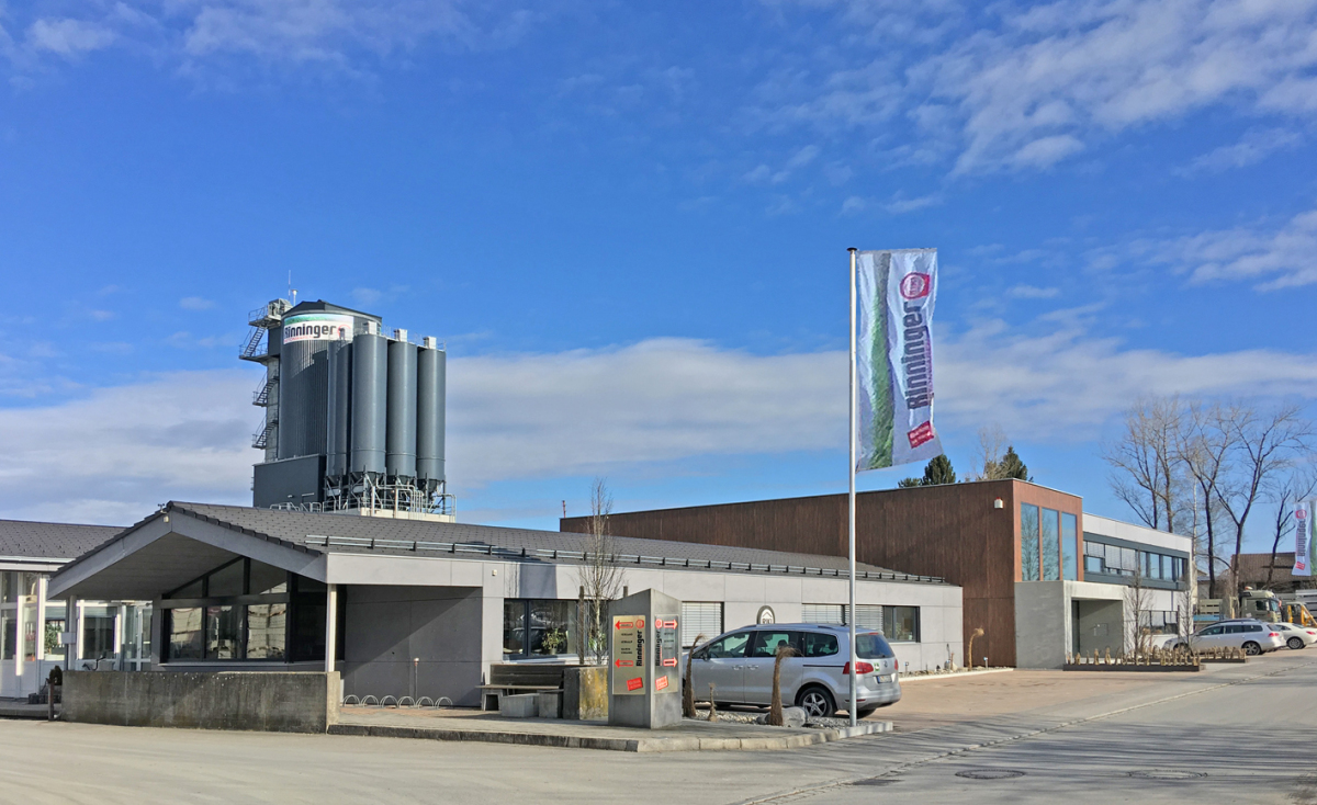 High company standards through comprehensive plant modernization - Concrete Plant Precast Technology