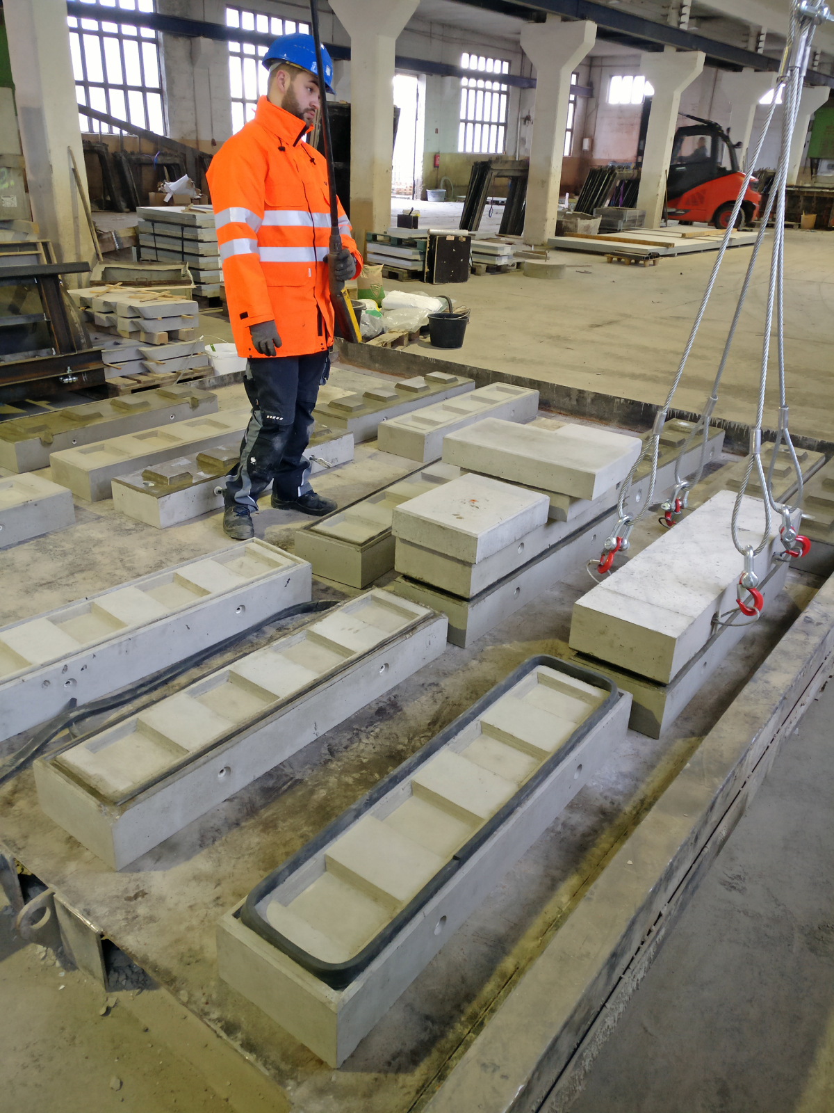 Innovative precast concrete component concept with optimized joint ...