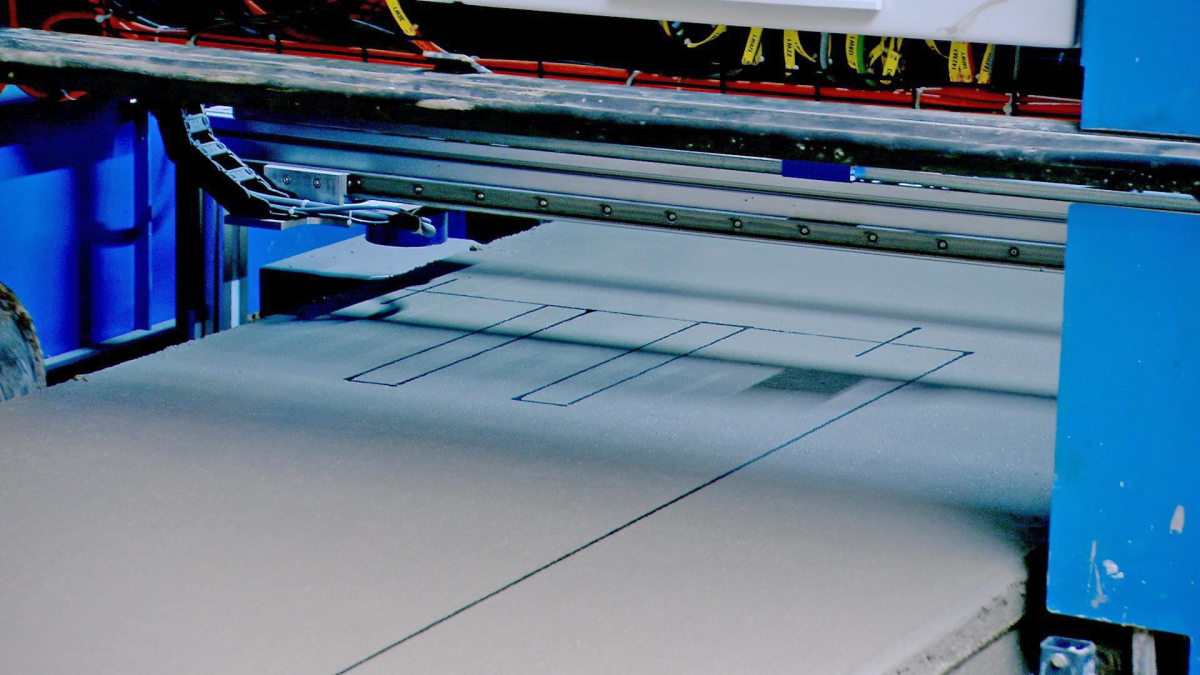 Belgisches Traditionsunternehmen investiert in Werk für Spannbetondecken - Betonwerk Fertigteil ...