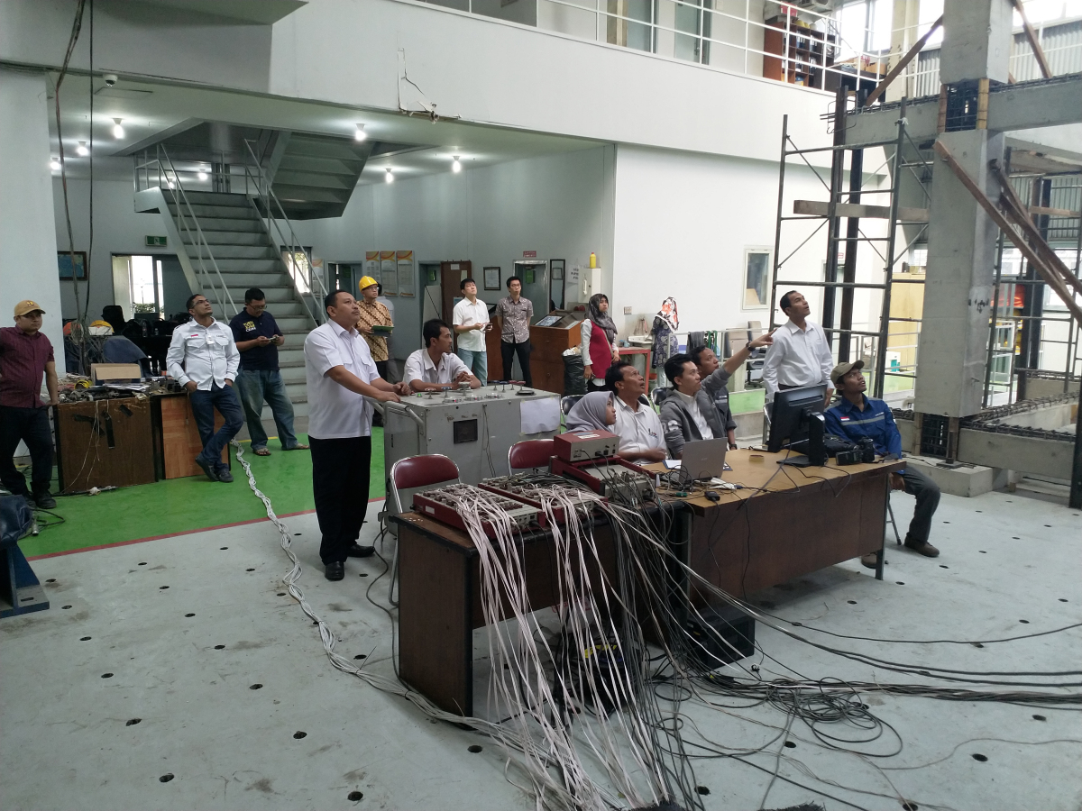 New precast building withstands the millennium earthquake - Concrete ...