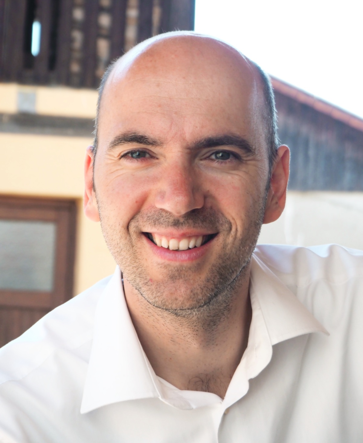 Nachträglich verstärkte Aufbetonschicht - Betonwerk Fertigteil-Technik