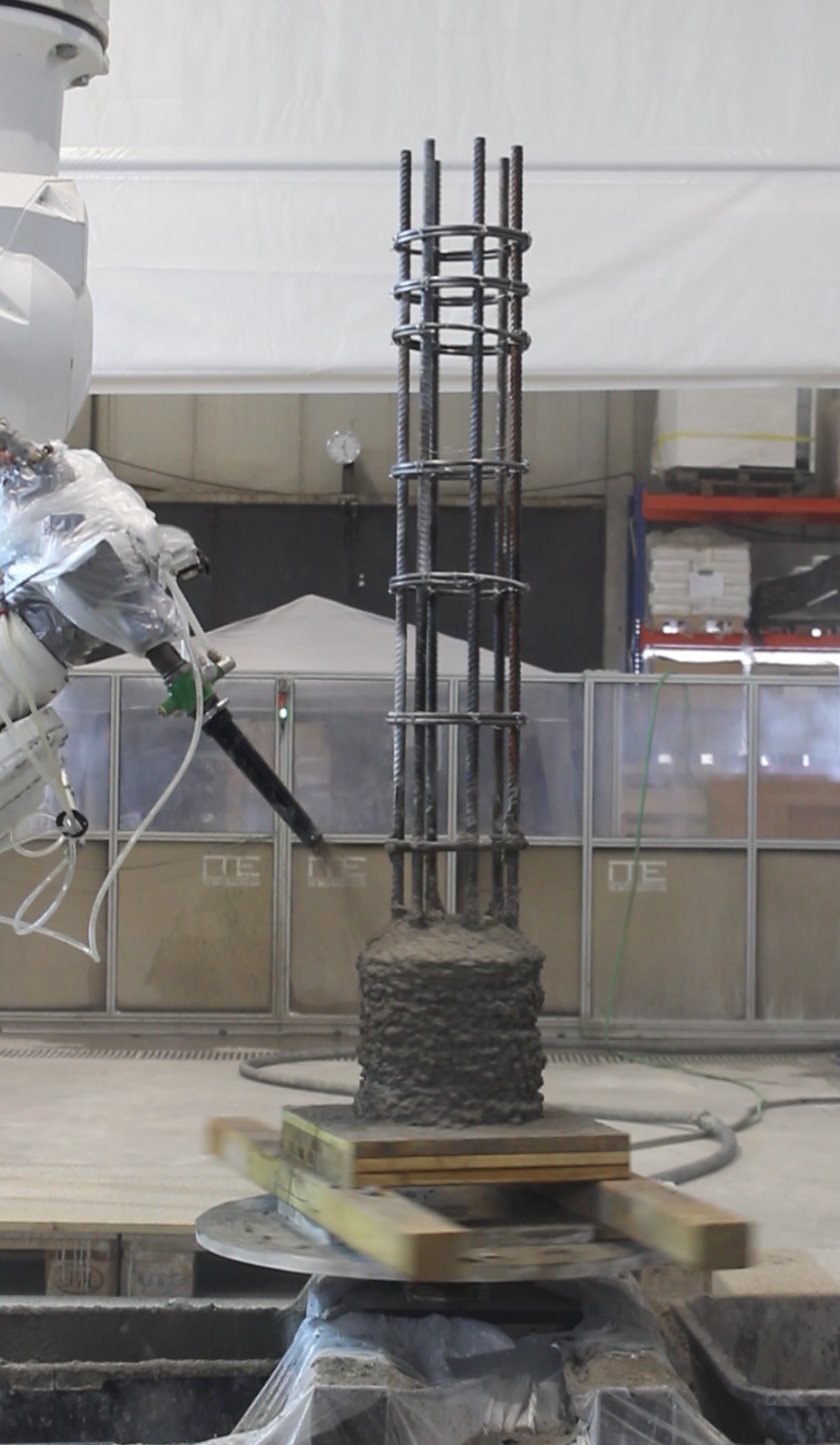 Production of the first concrete and reinforced concrete columns by ...