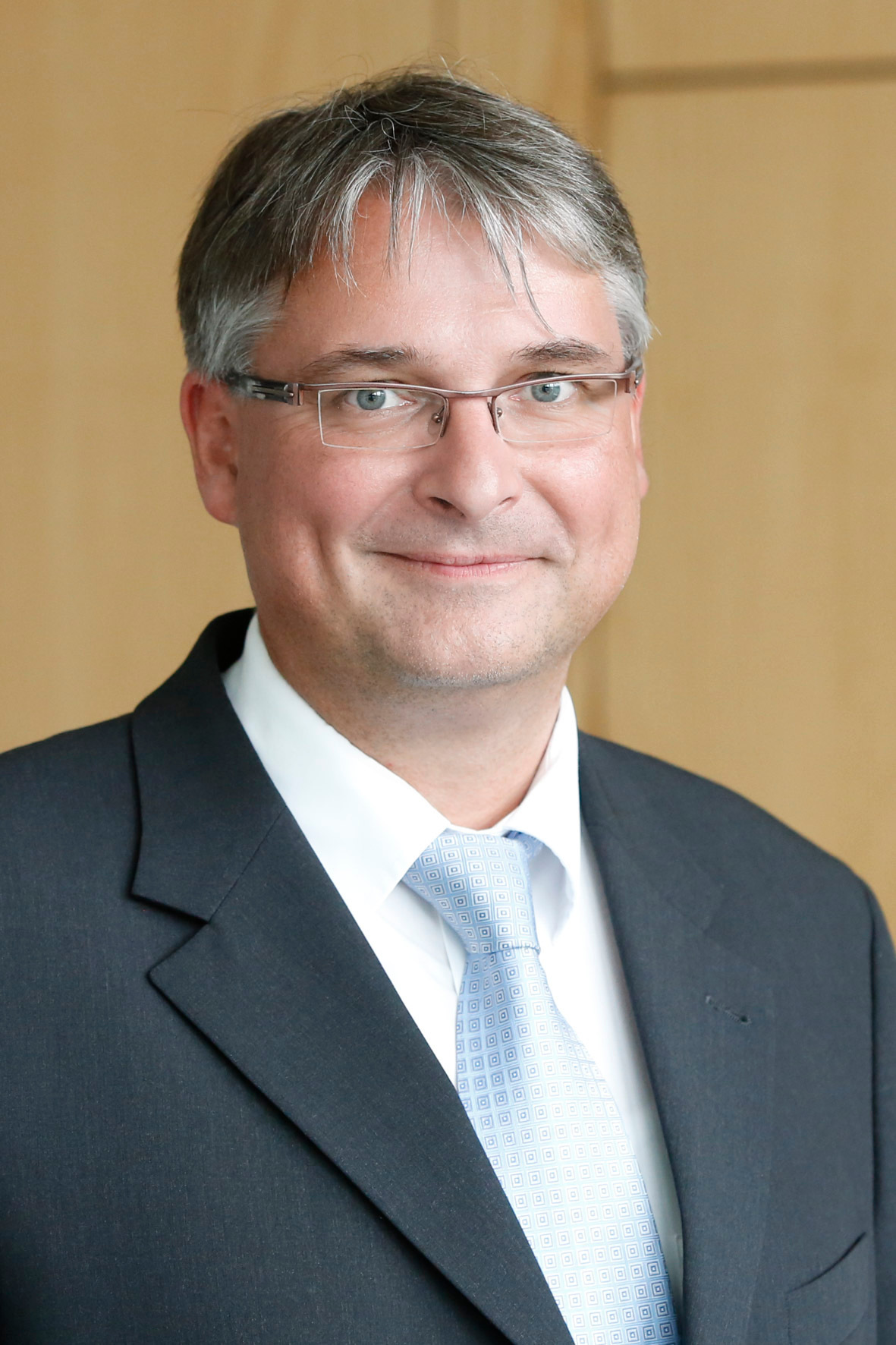 Schriftliche FDB-Mitgliederversammlung 2020: Neuer Vorstand gewählt ...