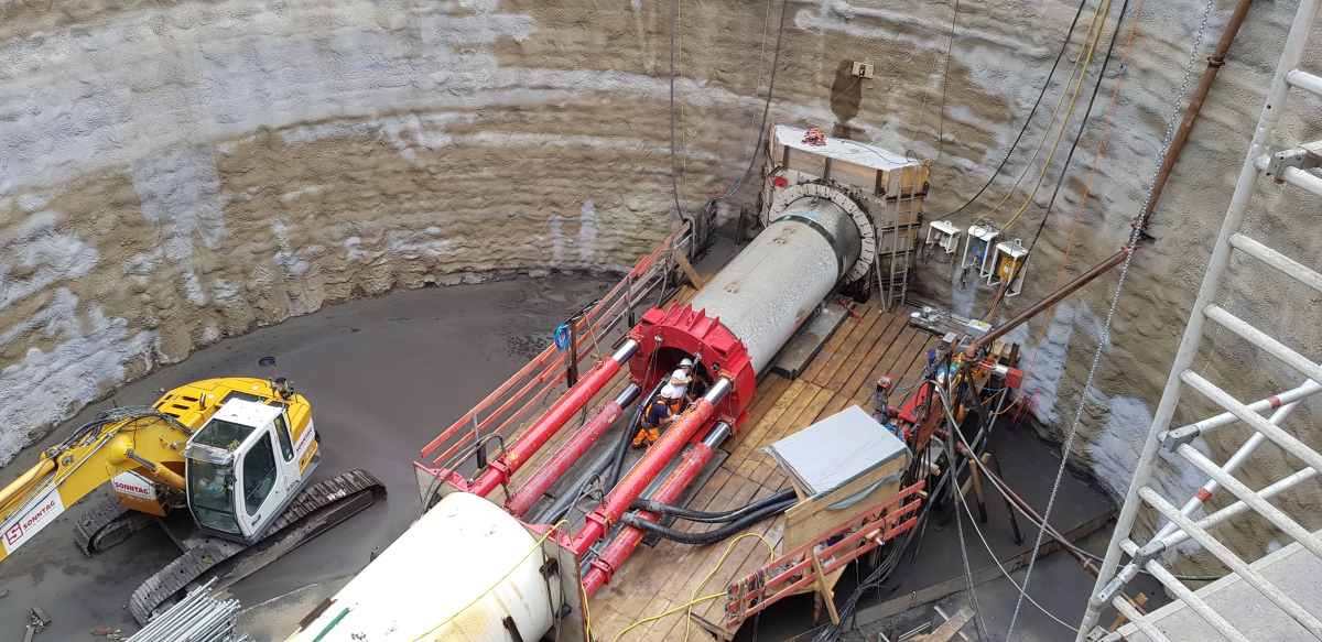 Environmentally friendly sewer construction measure at 30-m depth ...