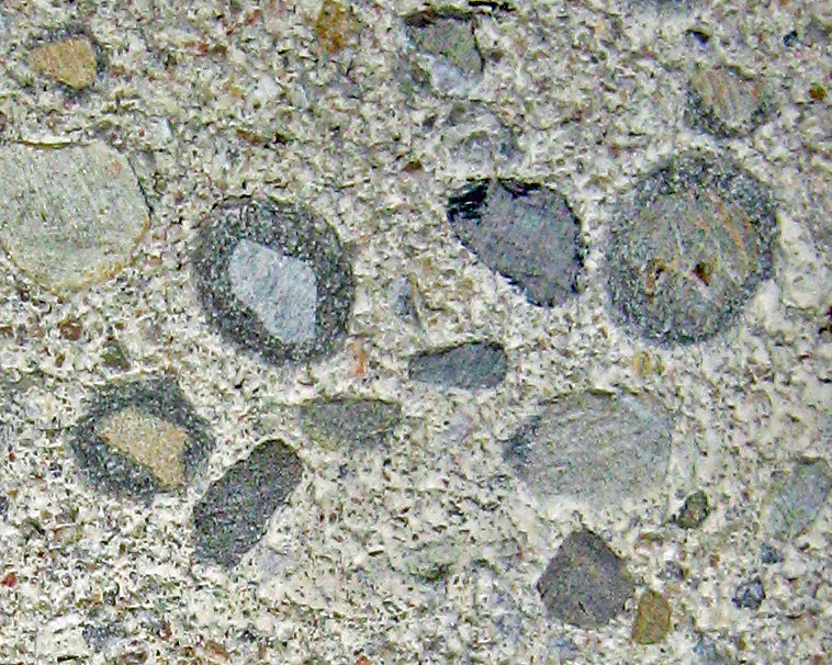 Guidance on the design and installation of paved concrete gutters (Part ...