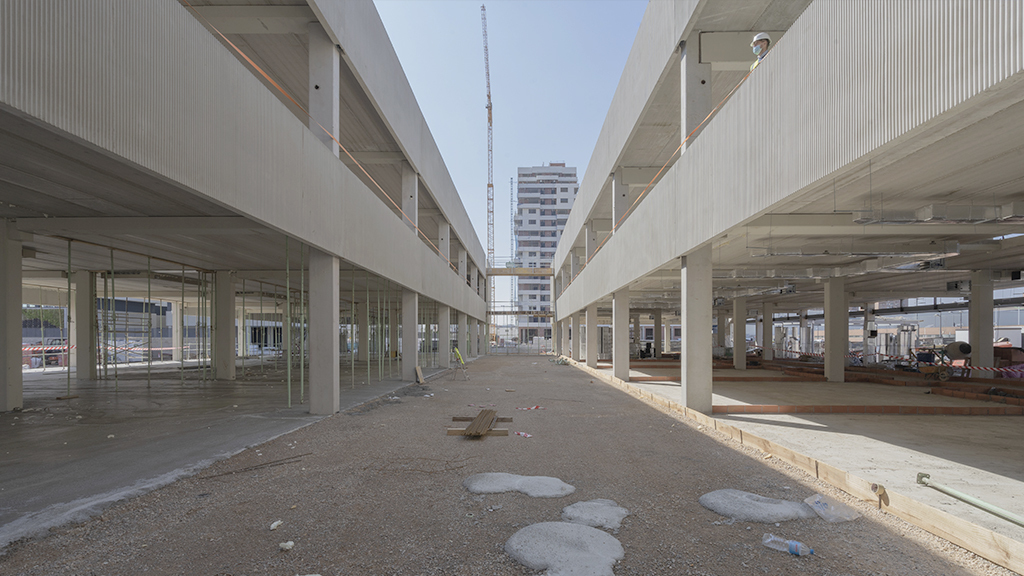 Projects with surface-refined precast concrete elements in Spain and ...