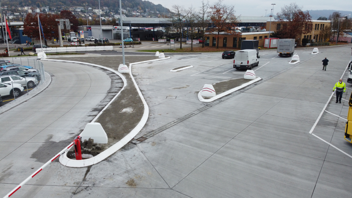 Adhesive-bonded islands for smooth cross-border traffic - Concrete ...