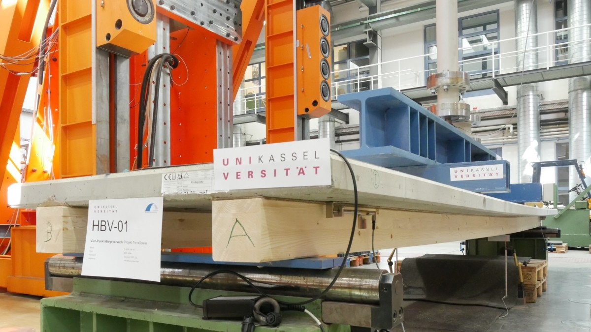 Innovative prefabricated timber-concrete composite elements with ...