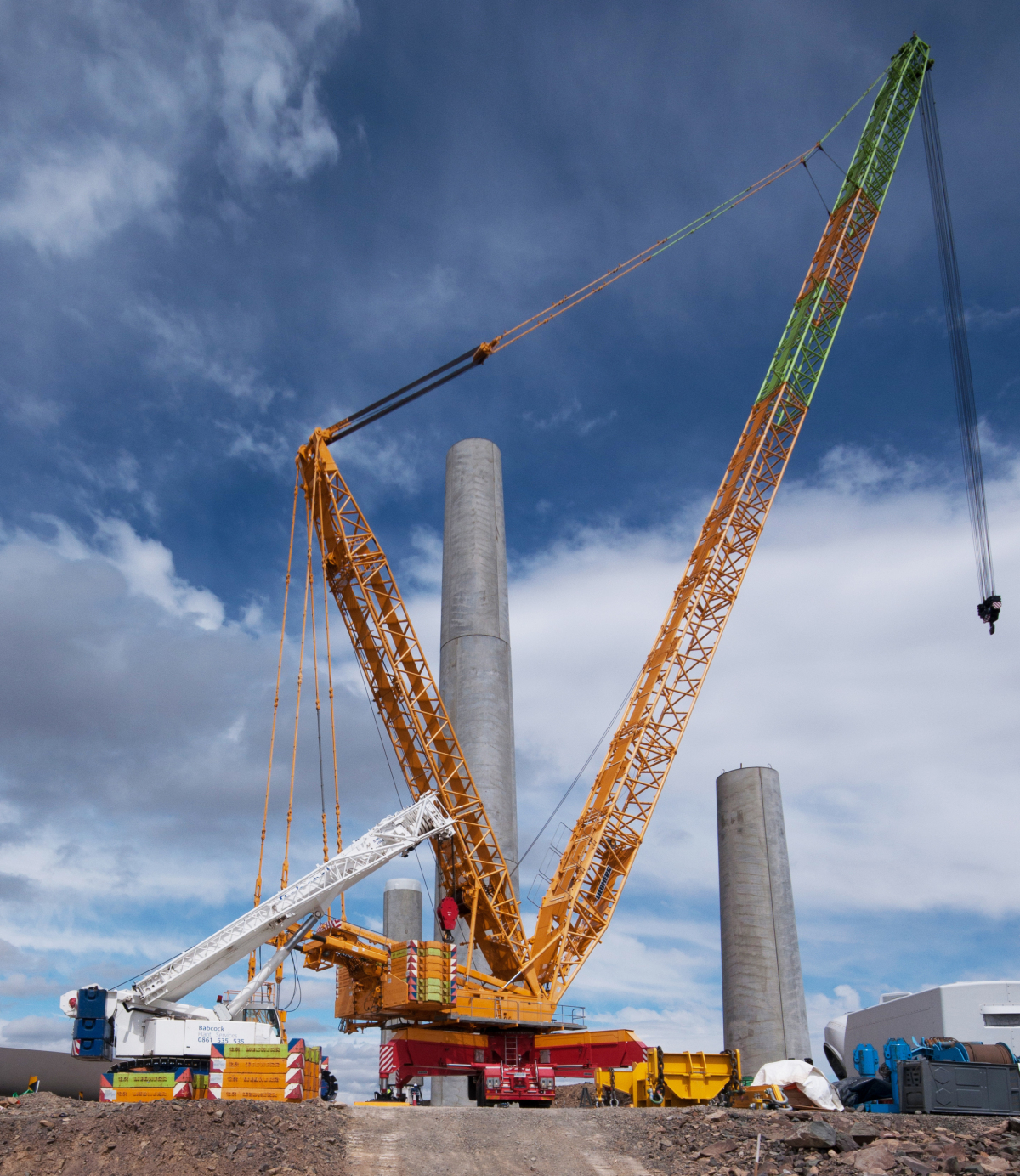 Roggeveld wind farm generators mounted on precast concrete towers ...