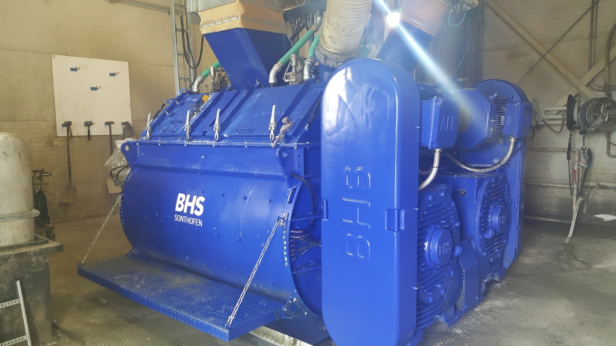 More production capacity for floorboards - Concrete Plant Precast ...