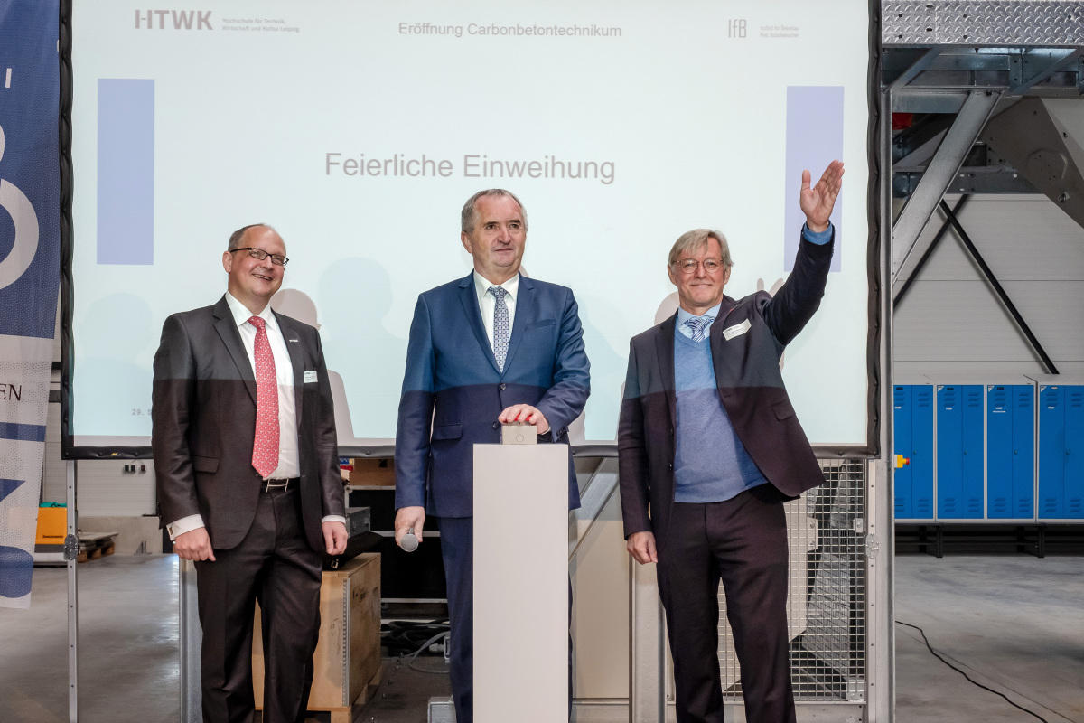 Model factory for carbon concrete: HTWK Leipzig inaugurates Carbon ...