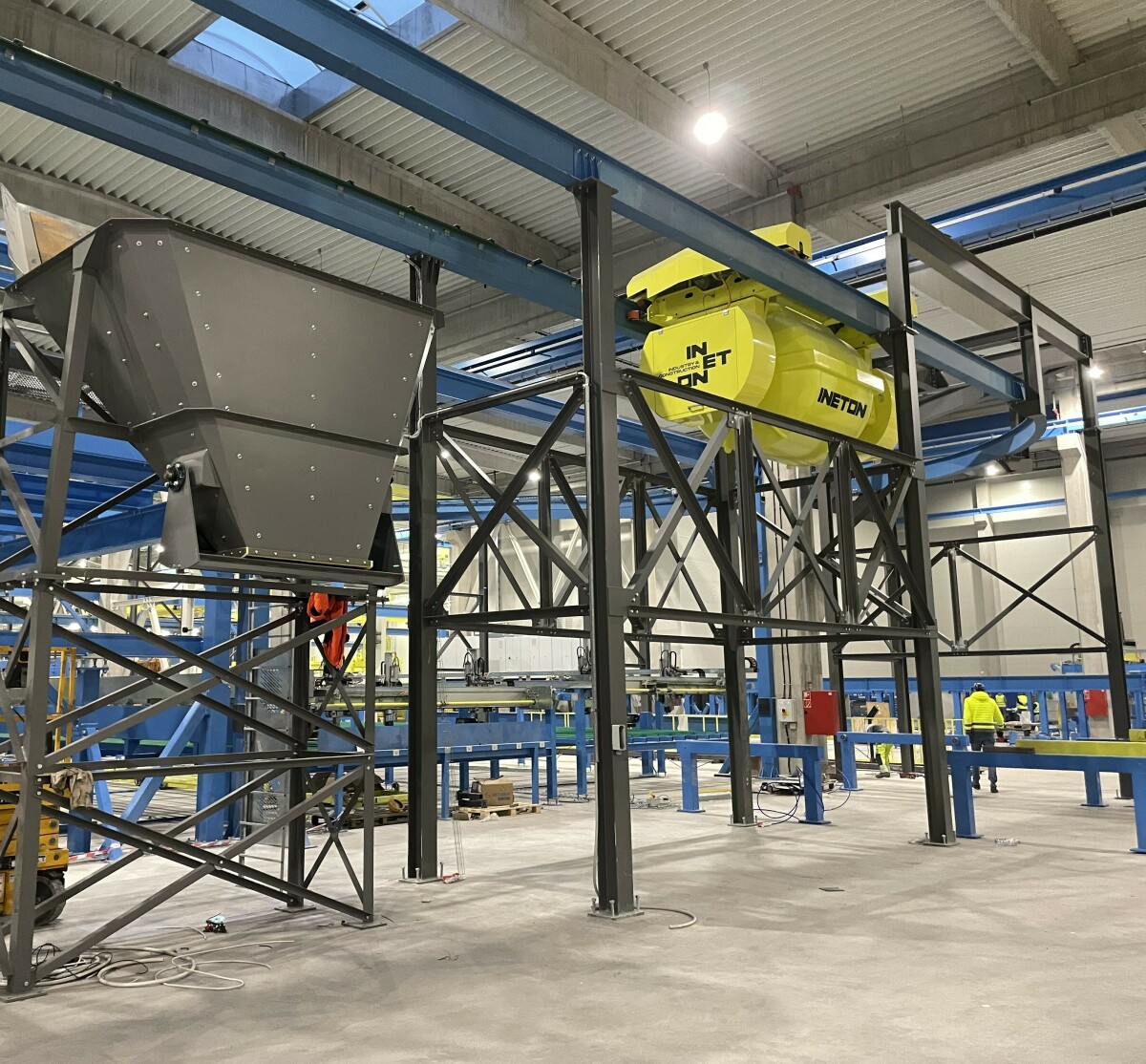 Wetbeton 100 horizontal precast concrete batching plant with ...