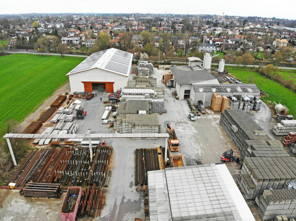 New Avermann turning pallets for double wall production at Betonwerk ...