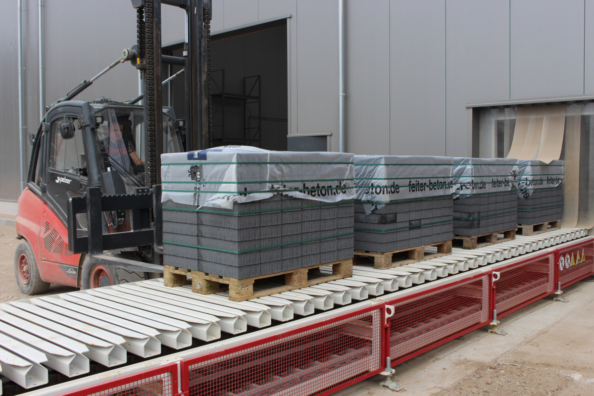 New production line for Feiter Betonsteinwerk commissioned at Xanten ...