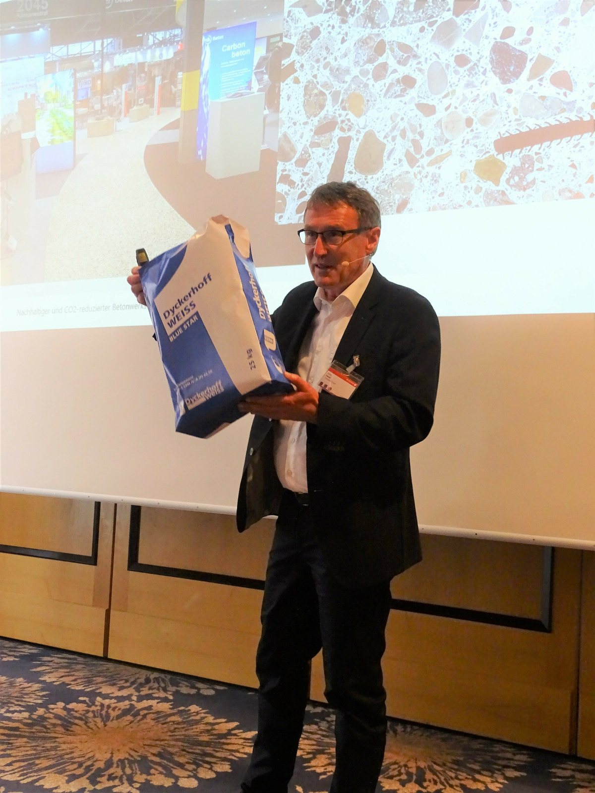 Interview: „An option towards greener architectural concrete ...