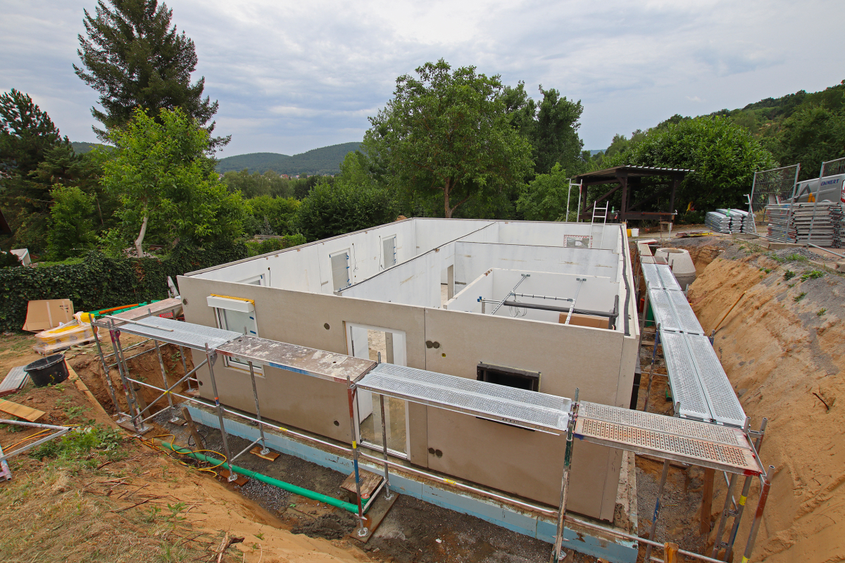 Modular construction, a perfect solution for sloping sites - Concrete ...