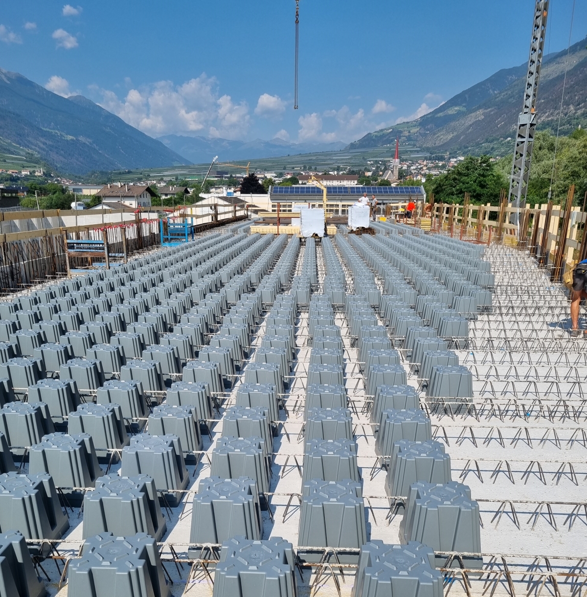 Technology leader sets benchmark with own precast plant - Concrete ...