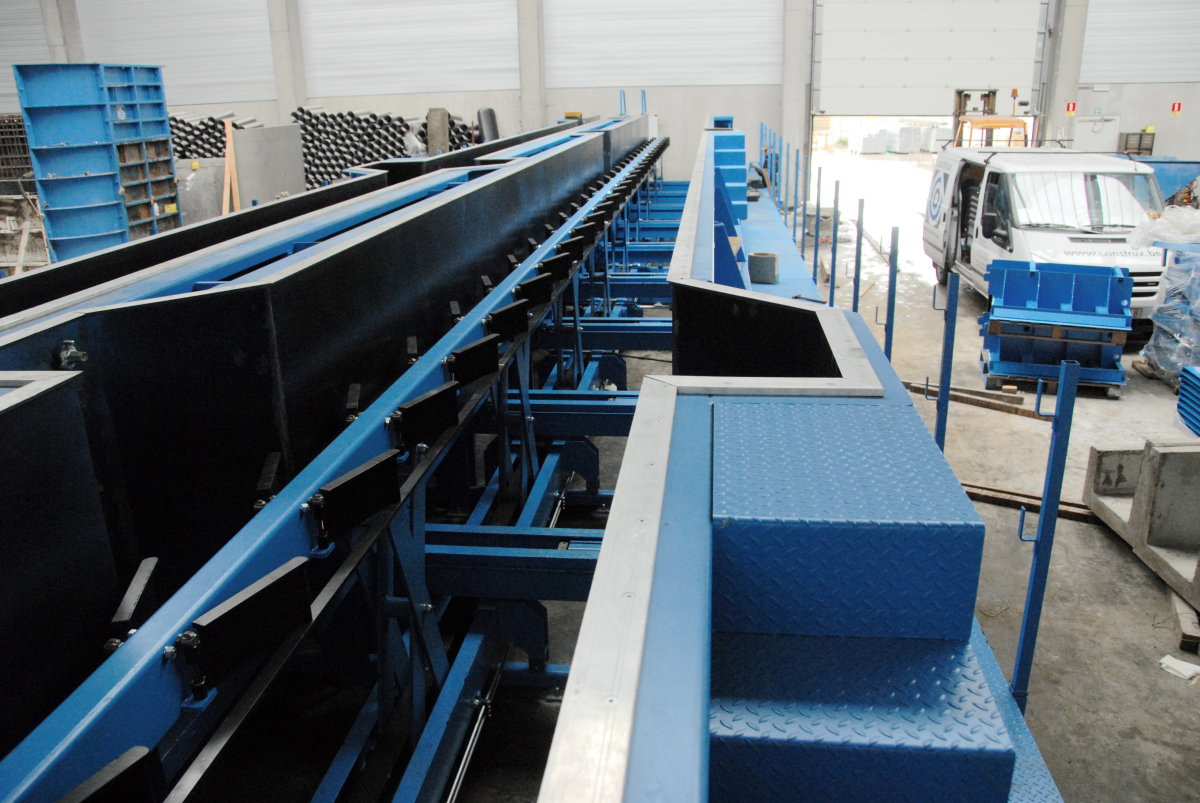 Construx Weckenmann Bibat molds: Fully hydraulically operated battery ...