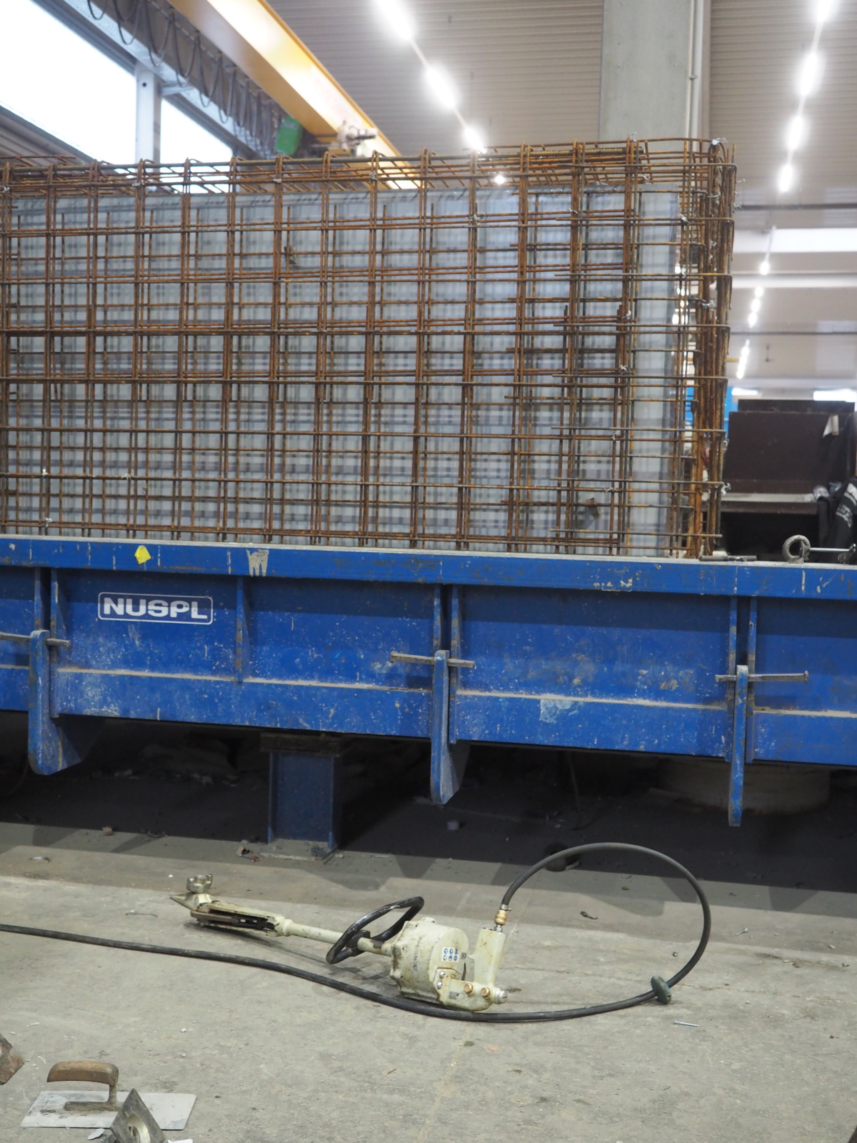 Effective steel cutters for Betonsteinwerk Müller - Concrete Plant ...