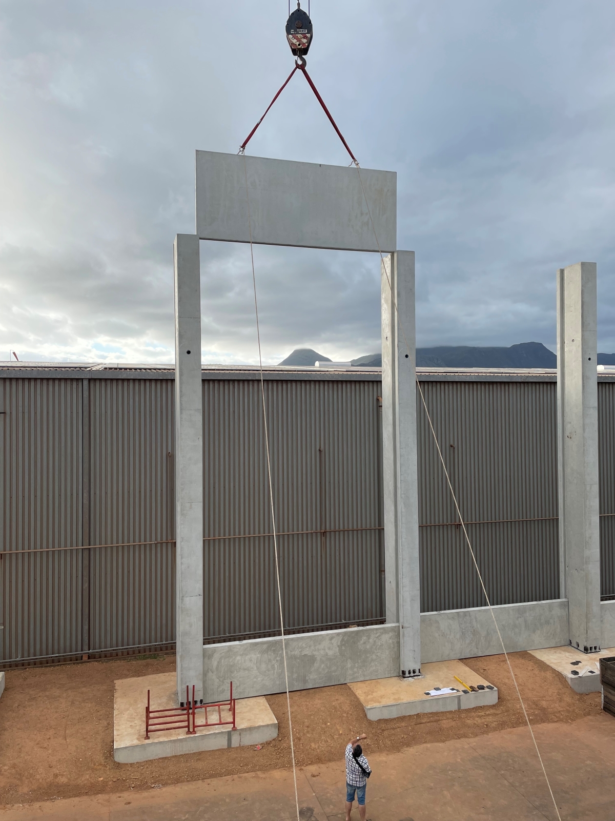 Massive Firewall built with Precast Concrete for Cape Fruit Distributor ...