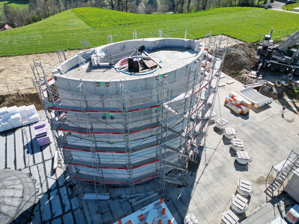 A look into the universe: space observatory with façade cladding of ...