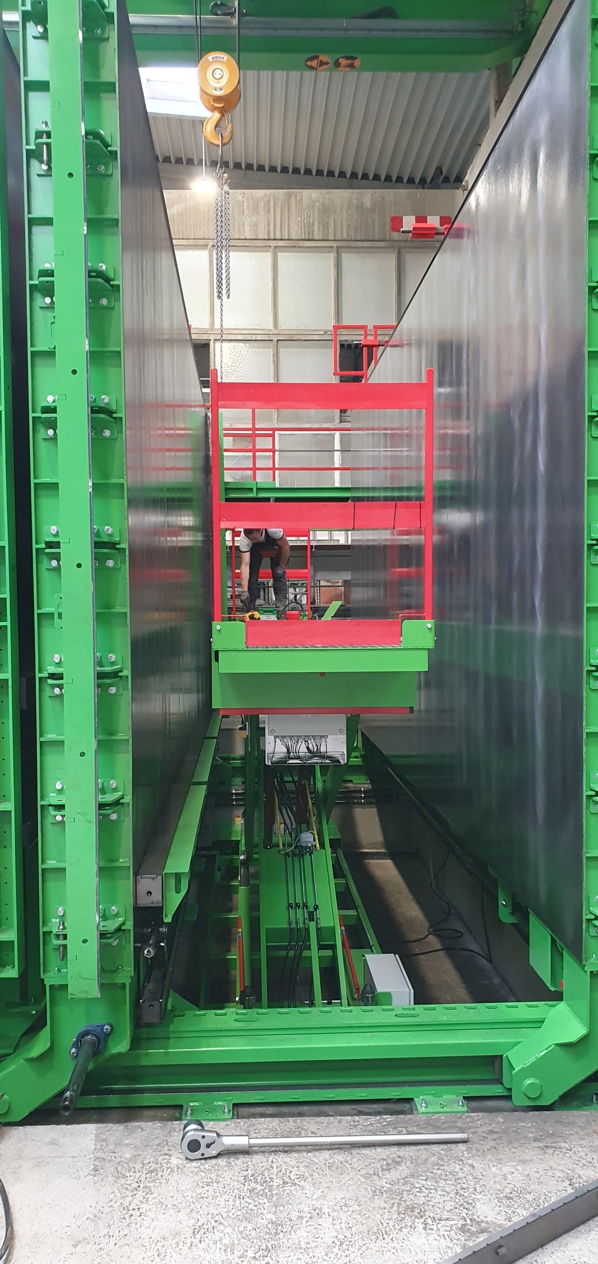 Glass GmbH modernizes Production Line with new Battery Formwork ...